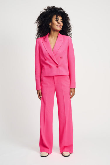Fashion in bold colours and prints | Dare to be colourful – POM Amsterdam