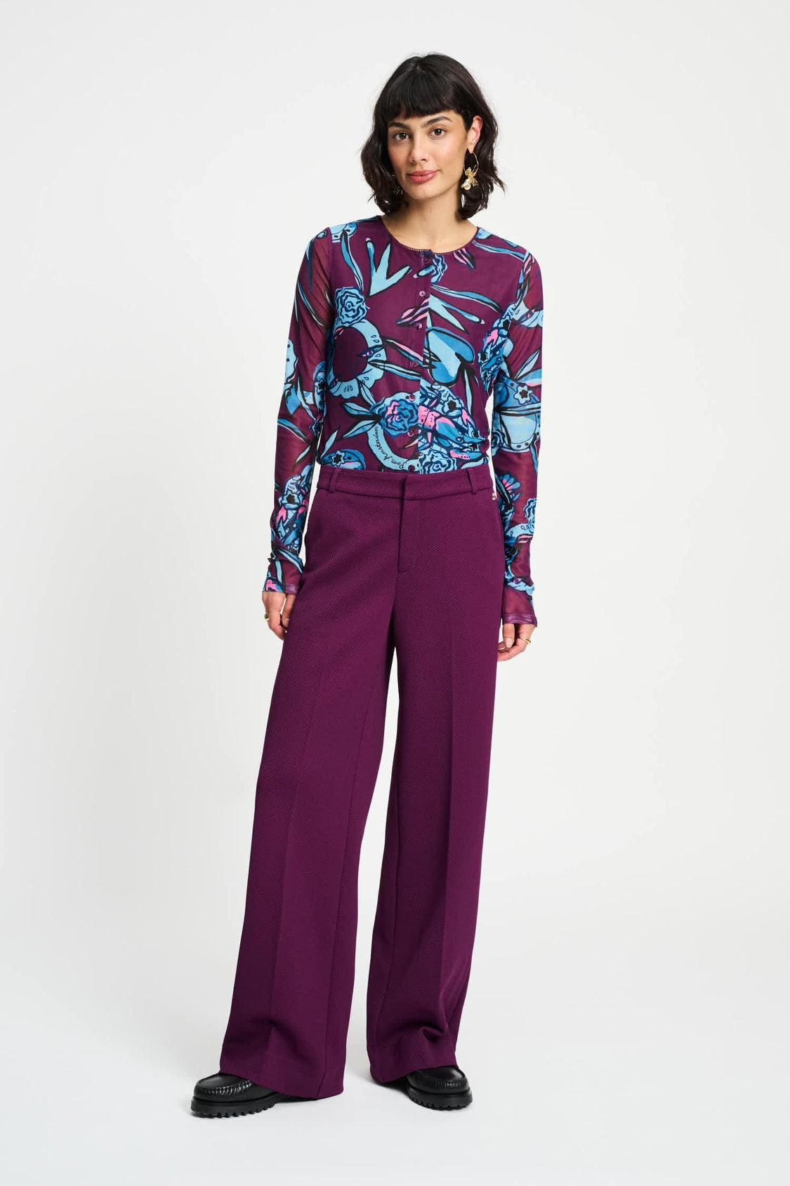Fashion in bold colours and prints | Dare to be colourful – POM Amsterdam